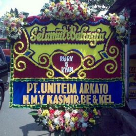 Toko Bunga Bandung di Jalan WatuKencana - Luna Florist